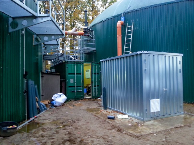 pic (3 von 5) - Weber-Entec